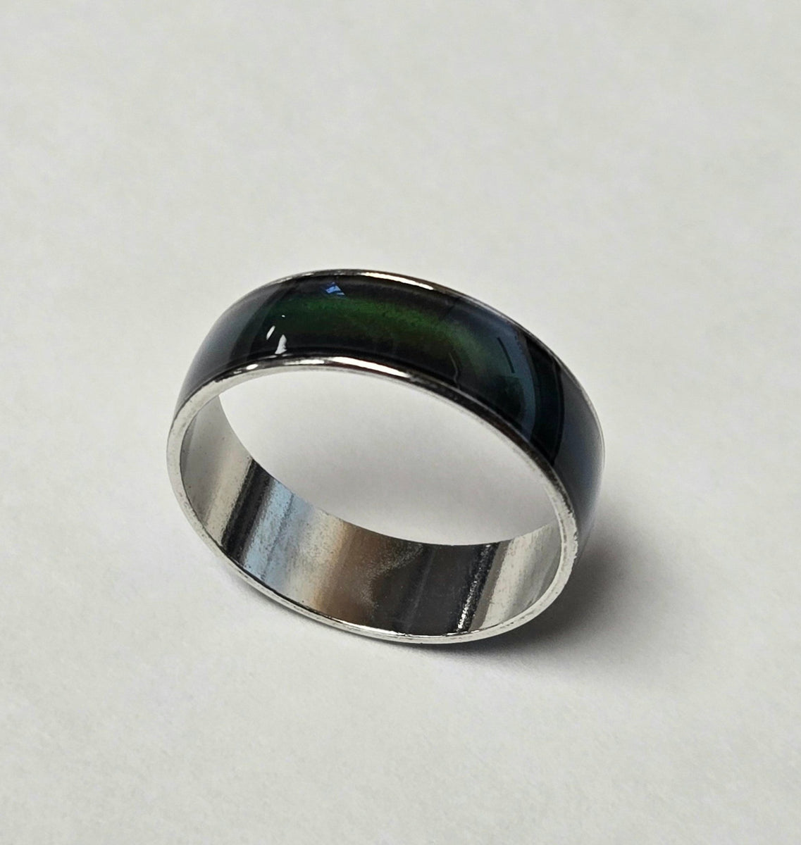 Mood Ring – Wolf Park